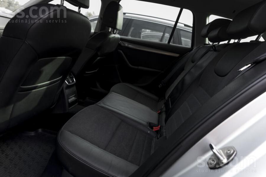 Grey Skoda Octavia 2016 in Riga, with an engine capacity of 2.00 L and mileage of 221 thousand km for 8500 €, photo 17 on AUTOMOTO.COM.LV
