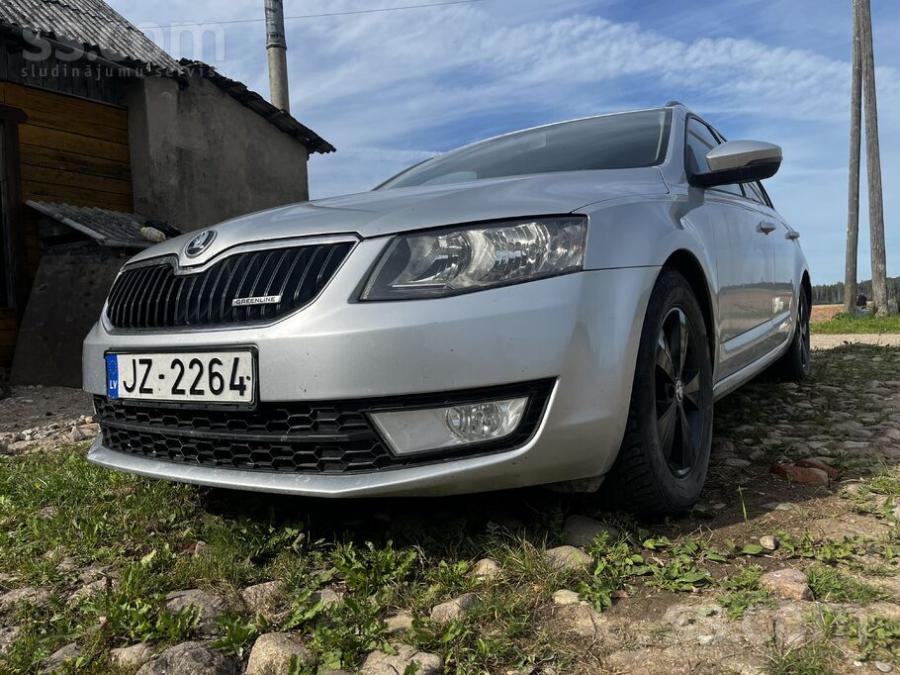 Grey Skoda Octavia 2016 in Talsi, with an engine capacity of 1.60 L and mileage of 349 thousand km for 5800 €, photo 6 on AUTOMOTO.COM.LV