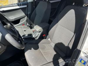 Grey Skoda Octavia 2016 in Talsi, with an engine capacity of 1.60 L and mileage of 349 thousand km for 5800 €, photo 18 on AUTOMOTO.COM.LV
