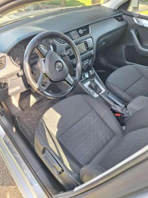Grey Skoda Octavia 2016 in Klaipeda, with an engine capacity of 1.60 L and mileage of 246 thousand km for 6900 €, photo 10 on AUTOMOTO.COM.LV