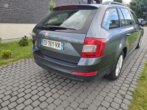 Grey Skoda Octavia 2016 in Rokiskis, with an engine capacity of 1.97 L and mileage of 279 thousand km for 6900 €, photo 7 on AUTOMOTO.COM.LV