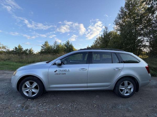 Pelēks Skoda Octavia 2016 Viļņa, ar dzinēja tilpumu 1.97 L un nobraukumu 327 tūkst. km par 4100 €, foto 1 vietnē AUTOMOTO.COM.LV