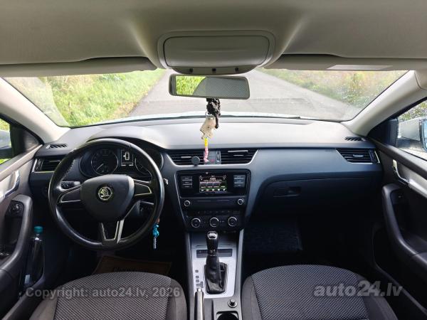 Grey Skoda Octavia 2016 in Tallinn, with an engine capacity of 1.60 L and mileage of 222 thousand km for 8600 €, photo 9 on AUTOMOTO.COM.LV