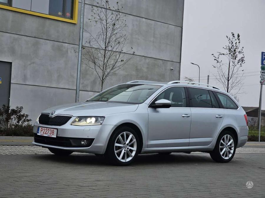 Grey Skoda Octavia 2017 in Klaipeda, with an engine capacity of 1.60 L and mileage of 134 thousand km for 9350 €, photo 12 on AUTOMOTO.COM.LV