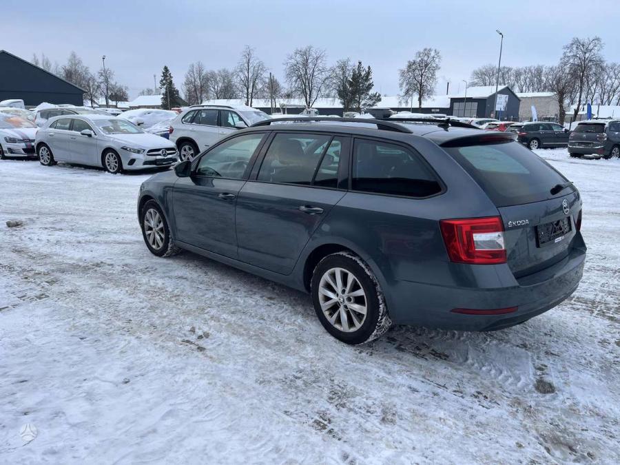 Pelēks Skoda Octavia 2017 Tauragė, ar dzinēja tilpumu 1.60 L un nobraukumu 205 tūkst. km par 6300 €, foto 12 vietnē AUTOMOTO.COM.LV