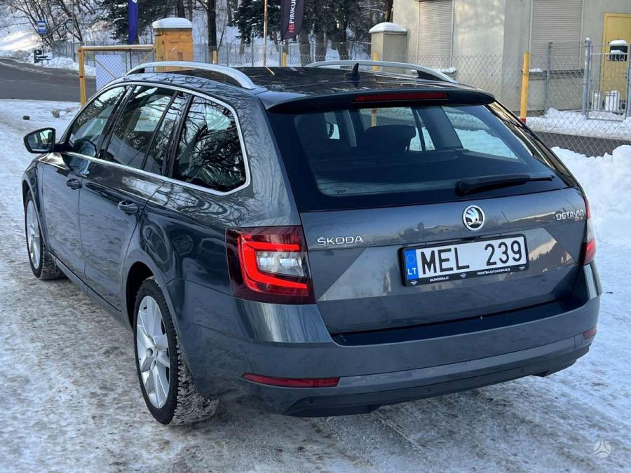 Pelēks Skoda Octavia 2017 Viļņa, ar dzinēja tilpumu 1.60 L un nobraukumu 268 tūkst. km par 8800 €, foto 3 vietnē AUTOMOTO.COM.LV