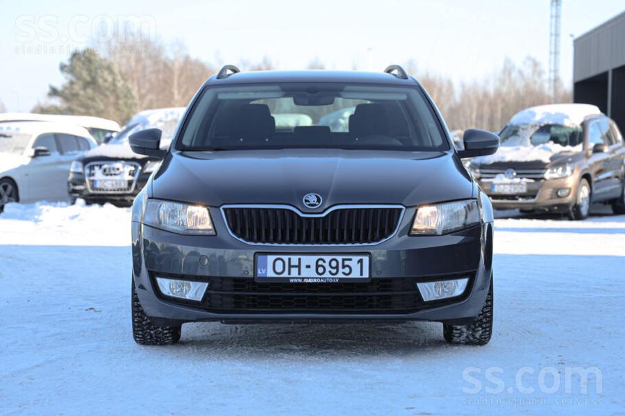 Grey Skoda Octavia 2017 in Jelgava, with an engine capacity of 1.60 L and mileage of 0 thousand km for 7850 €, photo 2 on AUTOMOTO.COM.LV