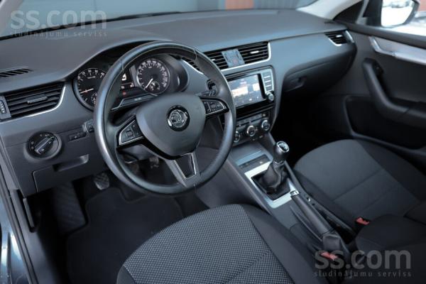 Pelēks Skoda Octavia 2017 Jelgava, ar dzinēja tilpumu 1.60 L un nobraukumu 0 tūkst. km par 7990 €, foto 10 vietnē AUTOMOTO.COM.LV