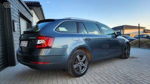 Grey Skoda Octavia 2017 in Klaipeda, with an engine capacity of 1.60 L and mileage of 283 thousand km for 9300 €, photo 9 on AUTOMOTO.COM.LV