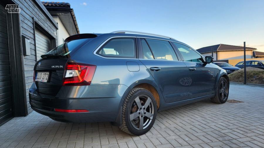 Grey Skoda Octavia 2017 in Klaipeda, with an engine capacity of 1.60 L and mileage of 283 thousand km for 9300 €, photo 9 on AUTOMOTO.COM.LV
