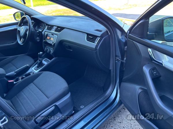 Grey Skoda Octavia 2017 in Paide, with an engine capacity of 1.40 L and mileage of 208 thousand km for 7890 €, photo 9 on AUTOMOTO.COM.LV