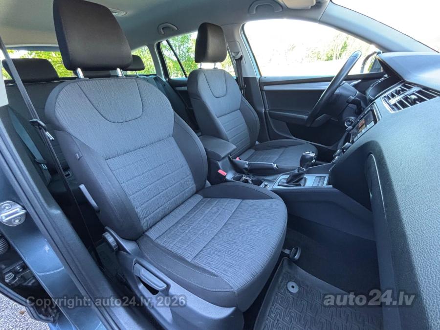 Pelēks Skoda Octavia 2017 Paide, ar dzinēja tilpumu 1.40 L un nobraukumu 208 tūkst. km par 7890 €, foto 11 vietnē AUTOMOTO.COM.LV