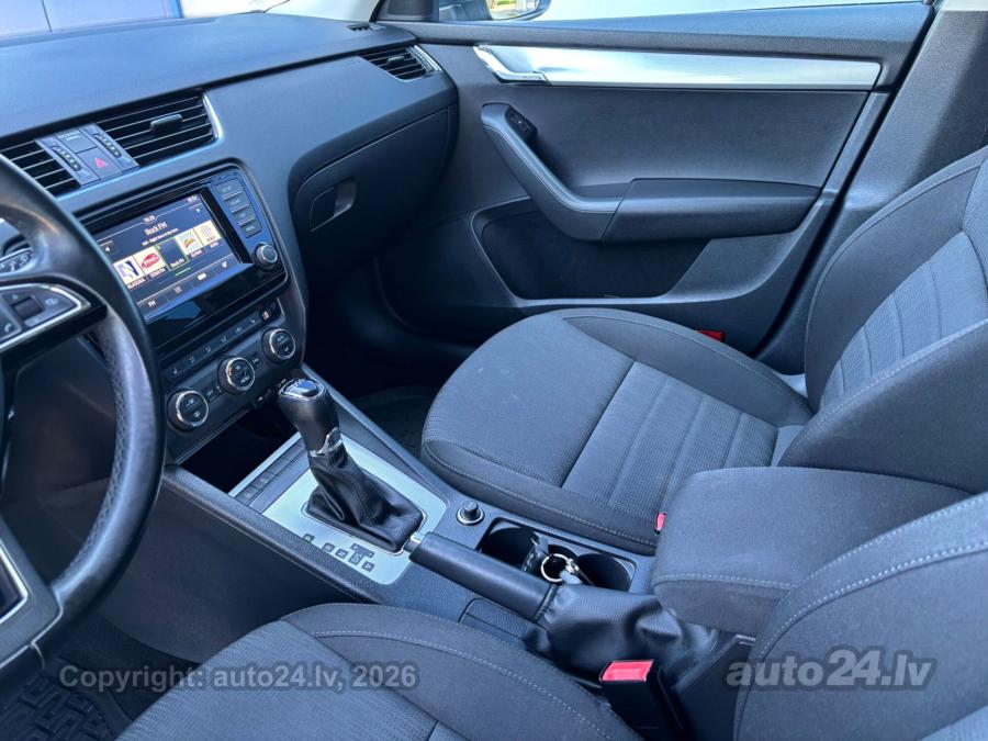 Pelēks Skoda Octavia 2017 Paide, ar dzinēja tilpumu 1.40 L un nobraukumu 208 tūkst. km par 7890 €, foto 13 vietnē AUTOMOTO.COM.LV