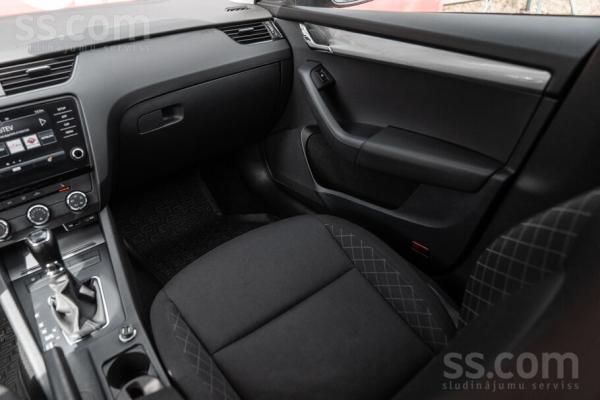 Grey Skoda Octavia 2017 in Riga, with an engine capacity of 1.40 L and mileage of 221 thousand km for 9900 €, photo 7 on AUTOMOTO.COM.LV
