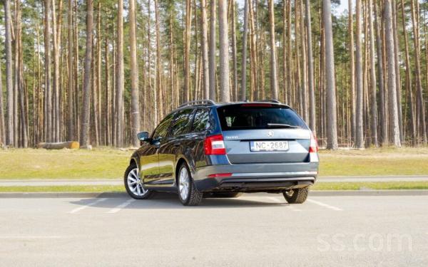 Grey Skoda Octavia 2017 in Riga, with an engine capacity of 1.60 L and mileage of 251 thousand km for 7190 €, photo 7 on AUTOMOTO.COM.LV