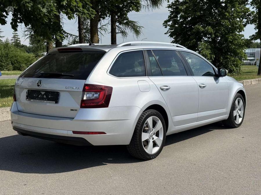 Pelēks Skoda Octavia 2017 Panevēža, ar dzinēja tilpumu 1.40 L un nobraukumu 322 tūkst. km par 5900 €, foto 21 vietnē AUTOMOTO.COM.LV
