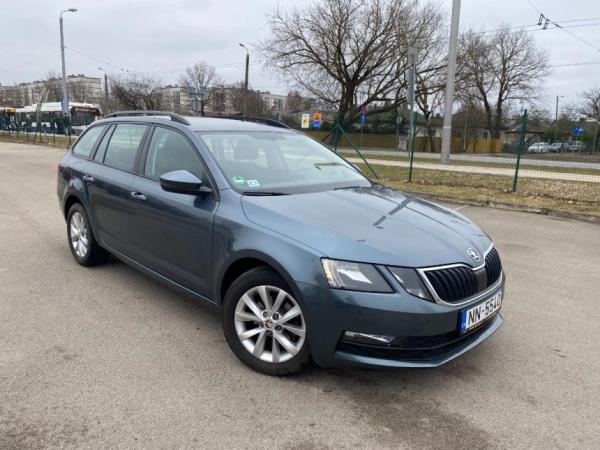 Grey Skoda Octavia 2017 in Riga, with an engine capacity of 1.60 L and mileage of 209 thousand km for 10950 €, photo 3 on AUTOMOTO.COM.LV