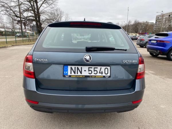 Grey Skoda Octavia 2017 in Riga, with an engine capacity of 1.60 L and mileage of 209 thousand km for 10950 €, photo 6 on AUTOMOTO.COM.LV
