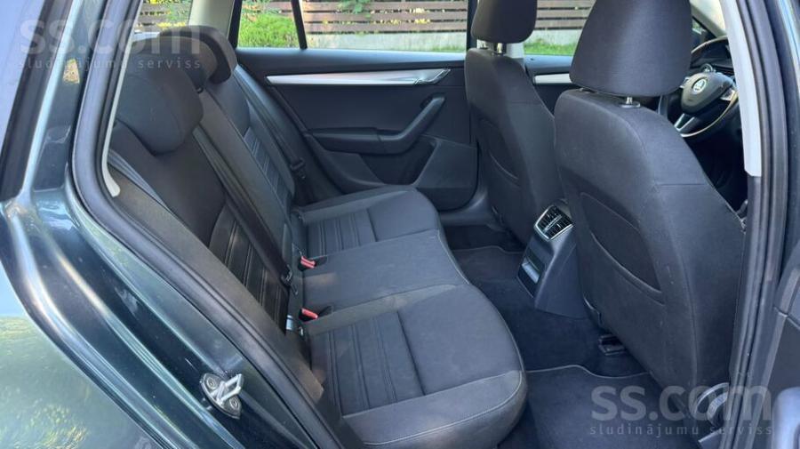 Pelēks Skoda Octavia 2017 Rīga, ar dzinēja tilpumu 1.60 L un nobraukumu 242 tūkst. km par 7350 €, foto 17 vietnē AUTOMOTO.COM.LV