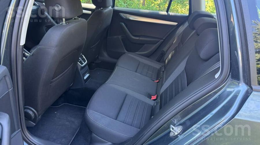 Pelēks Skoda Octavia 2017 Rīga, ar dzinēja tilpumu 1.60 L un nobraukumu 242 tūkst. km par 7350 €, foto 18 vietnē AUTOMOTO.COM.LV
