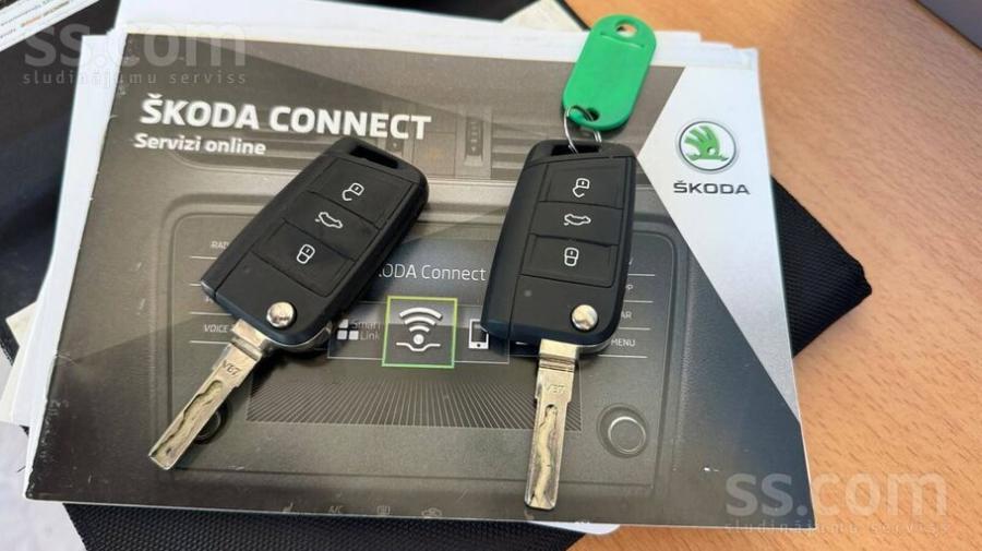 Pelēks Skoda Octavia 2017 Rīga, ar dzinēja tilpumu 1.60 L un nobraukumu 242 tūkst. km par 7350 €, foto 31 vietnē AUTOMOTO.COM.LV