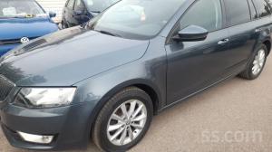 Grey Skoda Octavia 2017 in Riga, with an engine capacity of 1.60 L and mileage of 221 thousand km for 7550 €, photo 5 on AUTOMOTO.COM.LV