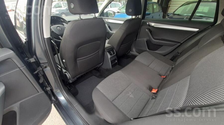 Grey Skoda Octavia 2017 in Riga, with an engine capacity of 1.60 L and mileage of 221 thousand km for 7550 €, photo 35 on AUTOMOTO.COM.LV
