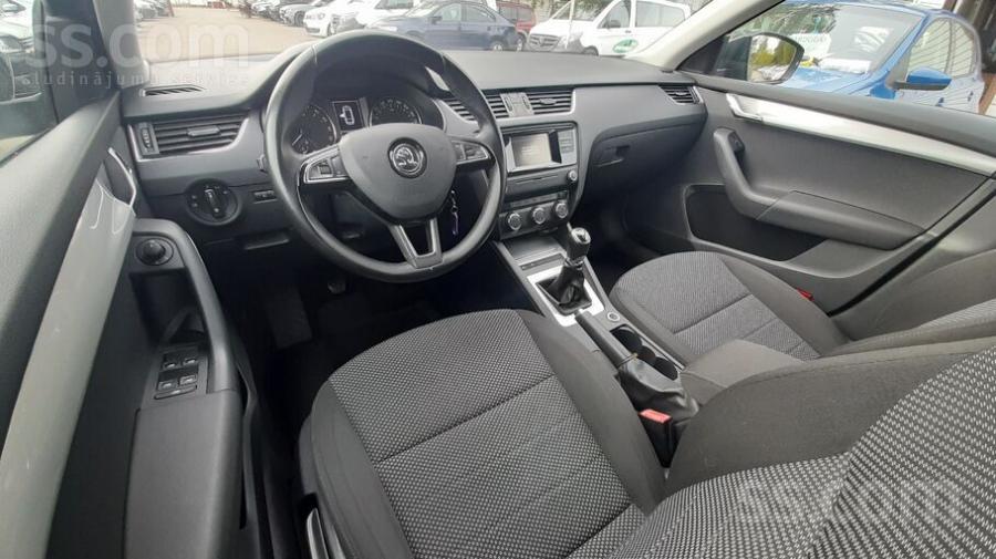 Grey Skoda Octavia 2017 in Riga, with an engine capacity of 1.60 L and mileage of 221 thousand km for 7550 €, photo 36 on AUTOMOTO.COM.LV