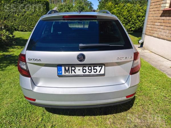 Pelēks Skoda Octavia 2017 Rīga, ar dzinēja tilpumu 2.00 L un nobraukumu 154 tūkst. km par 10300 €, foto 4 vietnē AUTOMOTO.COM.LV