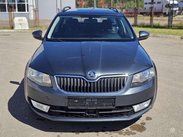 Grey Skoda Octavia 2017 in Rokiskis, with an engine capacity of 1.60 L and mileage of 230 thousand km for 4550 €, photo 6 on AUTOMOTO.COM.LV