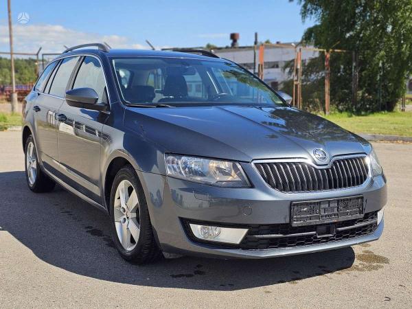 Grey Skoda Octavia 2017 in Rokiskis, with an engine capacity of 1.60 L and mileage of 230 thousand km for 4550 €, photo 7 on AUTOMOTO.COM.LV