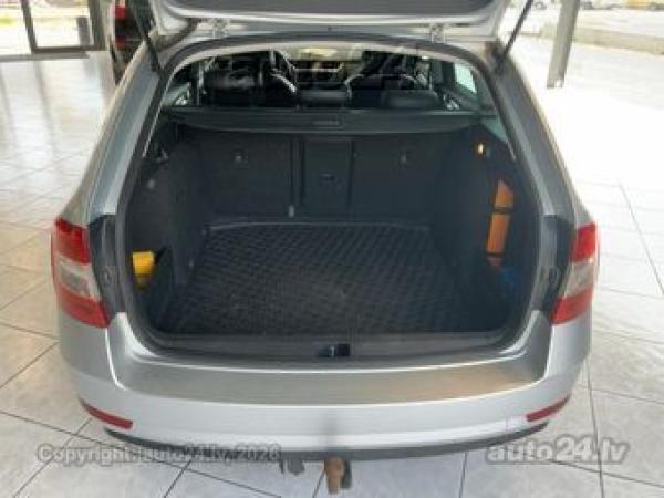 Pelēks Skoda Octavia 2017 Tallina, ar dzinēja tilpumu 1.60 L un nobraukumu 197 tūkst. km par 10500 €, foto 6 vietnē AUTOMOTO.COM.LV