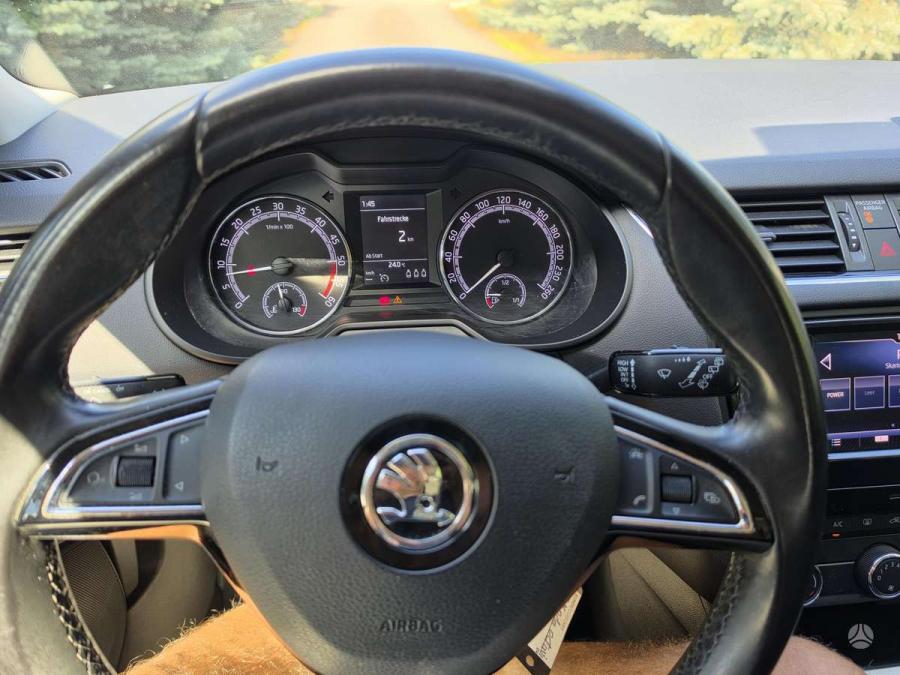 Pelēks Skoda Octavia 2017 Utena, ar dzinēja tilpumu 1.60 L un nobraukumu 243 tūkst. km par 6950 €, foto 15 vietnē AUTOMOTO.COM.LV