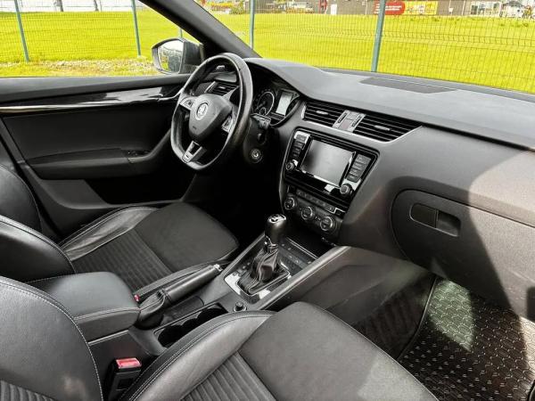 Grey Skoda Octavia 2017 in Saldus, with an engine capacity of 0.00 L and mileage of 0 thousand km for 10900 €, photo 6 on AUTOMOTO.COM.LV
