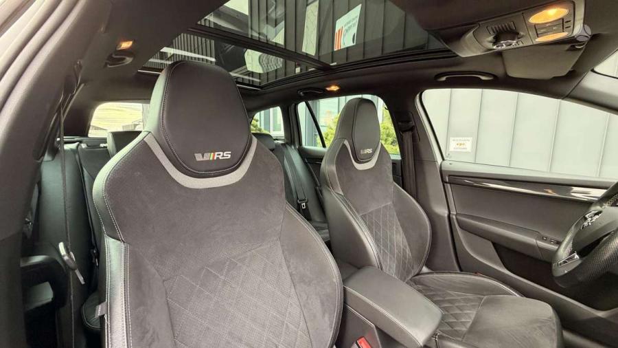 Pelēks Skoda Octavia 2017 Kauņa, ar dzinēja tilpumu 1.98 L un nobraukumu 176 tūkst. km par 13699 €, foto 25 vietnē AUTOMOTO.COM.LV