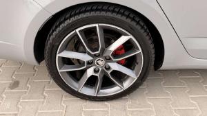 Pelēks Skoda Octavia 2017 Kauņa, ar dzinēja tilpumu 1.98 L un nobraukumu 176 tūkst. km par 13699 €, foto 27 vietnē AUTOMOTO.COM.LV