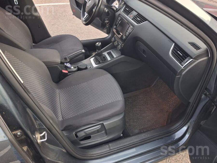 Pelēks Skoda Octavia 2017 Rīga, ar dzinēja tilpumu 1.40 L un nobraukumu 147 tūkst. km par 8200 €, foto 7 vietnē AUTOMOTO.COM.LV