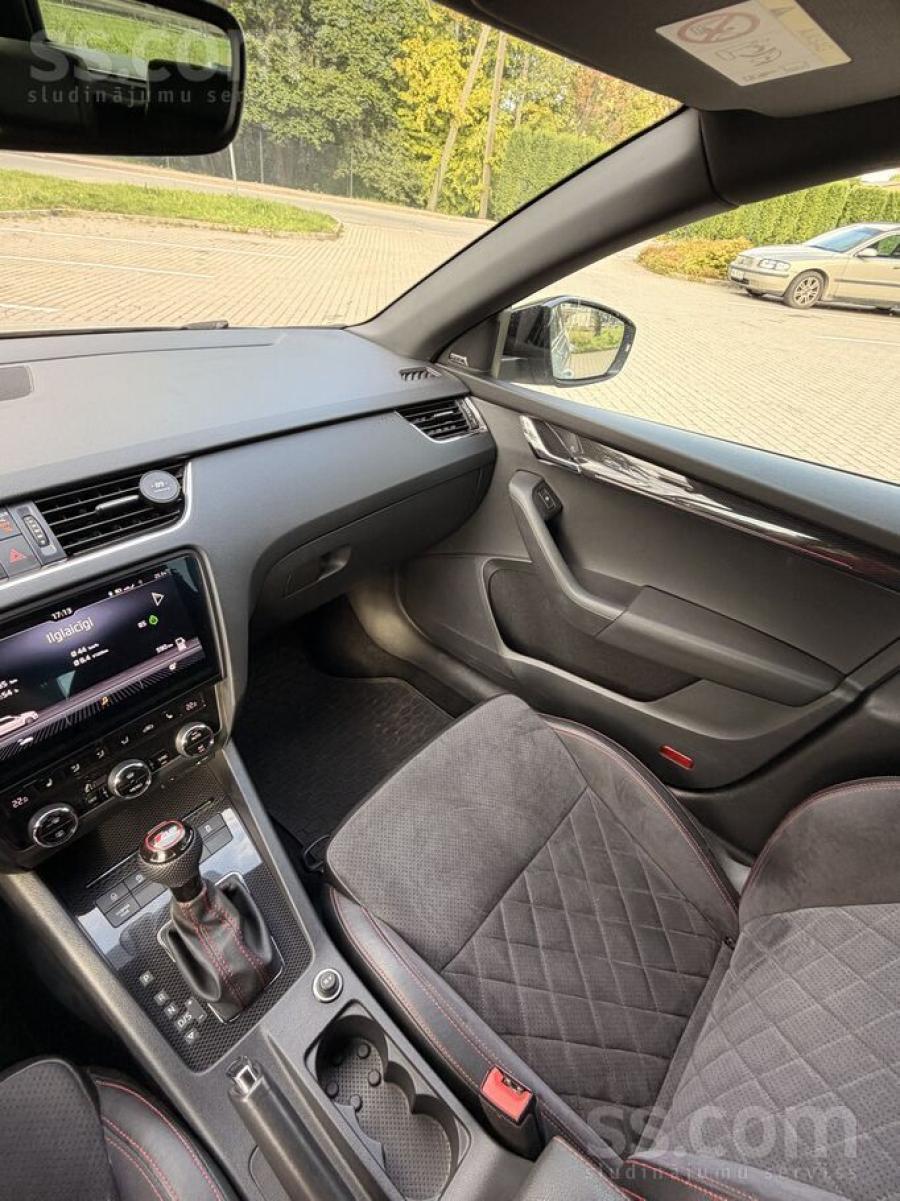 Pelēks Skoda Octavia 2017 Rīga, ar dzinēja tilpumu 2.00 L un nobraukumu 106 tūkst. km par 18800 €, foto 7 vietnē AUTOMOTO.COM.LV