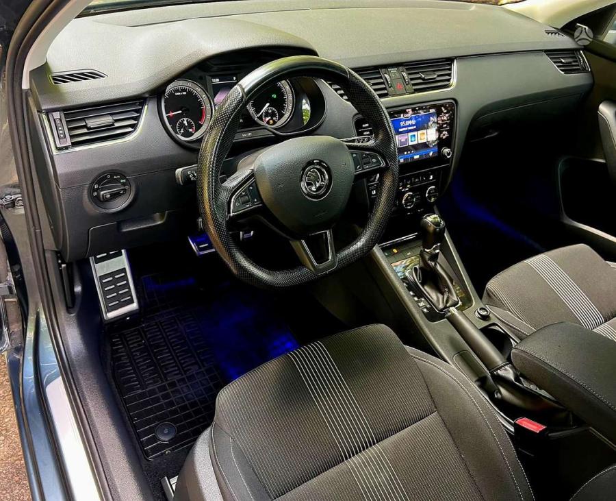 Pelēks Skoda Octavia 2017 Utena, ar dzinēja tilpumu 1.97 L un nobraukumu 250 tūkst. km par 11250 €, foto 22 vietnē AUTOMOTO.COM.LV