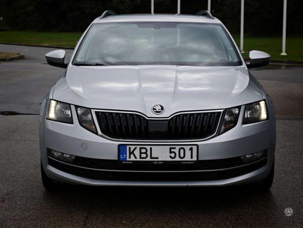 Pelēks Skoda Octavia 2017 Viļņa, ar dzinēja tilpumu 1.40 L un nobraukumu 242 tūkst. km par 8500 €, foto 2 vietnē AUTOMOTO.COM.LV