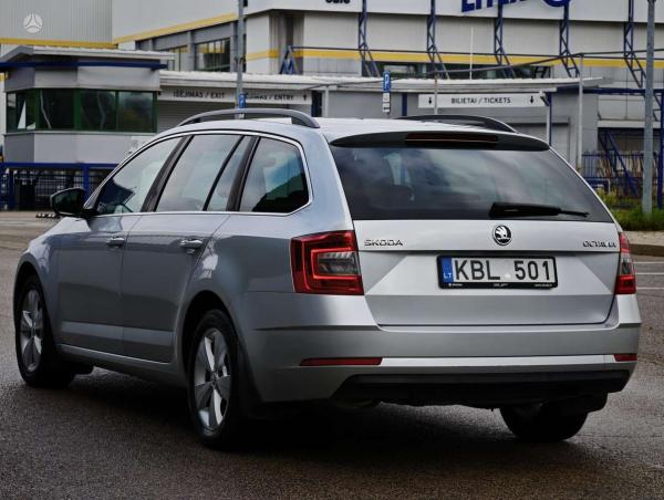Pelēks Skoda Octavia 2017 Viļņa, ar dzinēja tilpumu 1.40 L un nobraukumu 242 tūkst. km par 8500 €, foto 5 vietnē AUTOMOTO.COM.LV