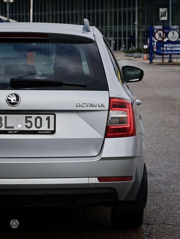 Pelēks Skoda Octavia 2017 Viļņa, ar dzinēja tilpumu 1.40 L un nobraukumu 242 tūkst. km par 8500 €, foto 7 vietnē AUTOMOTO.COM.LV