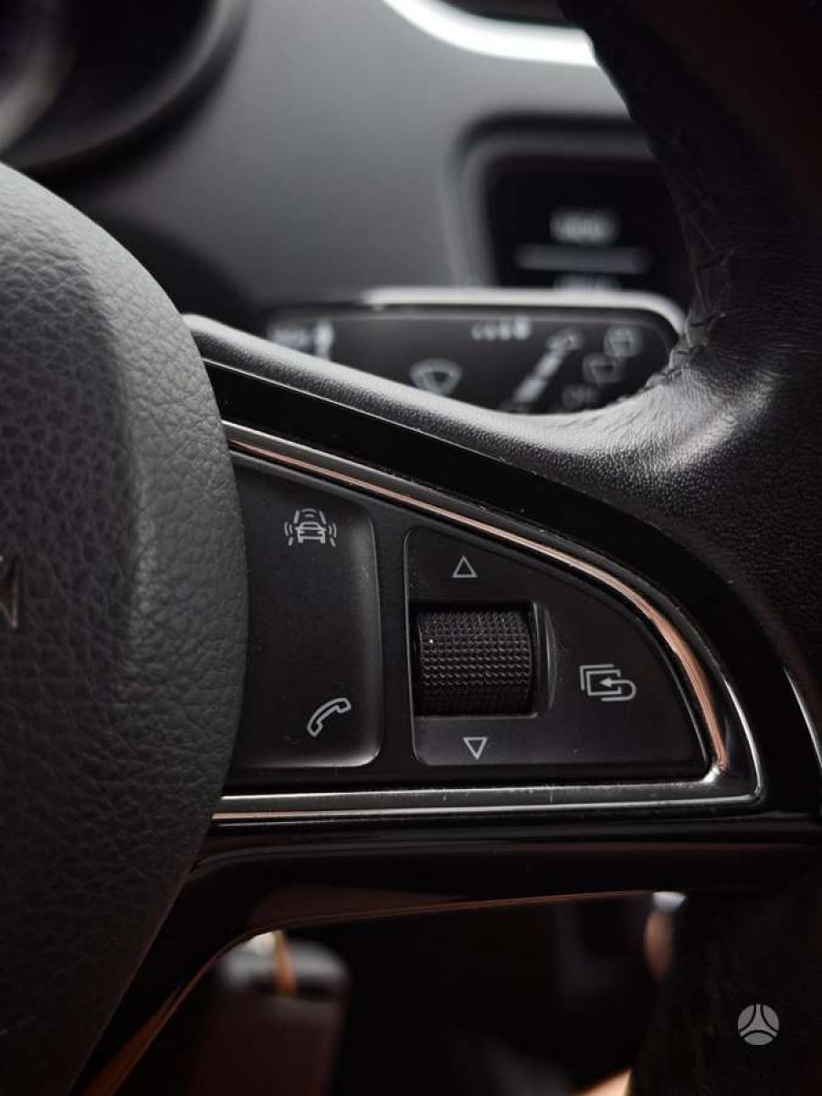 Grey Skoda Octavia 2017 in Vilnius, with an engine capacity of 1.40 L and mileage of 242 thousand km for 8500 €, photo 14 on AUTOMOTO.COM.LV