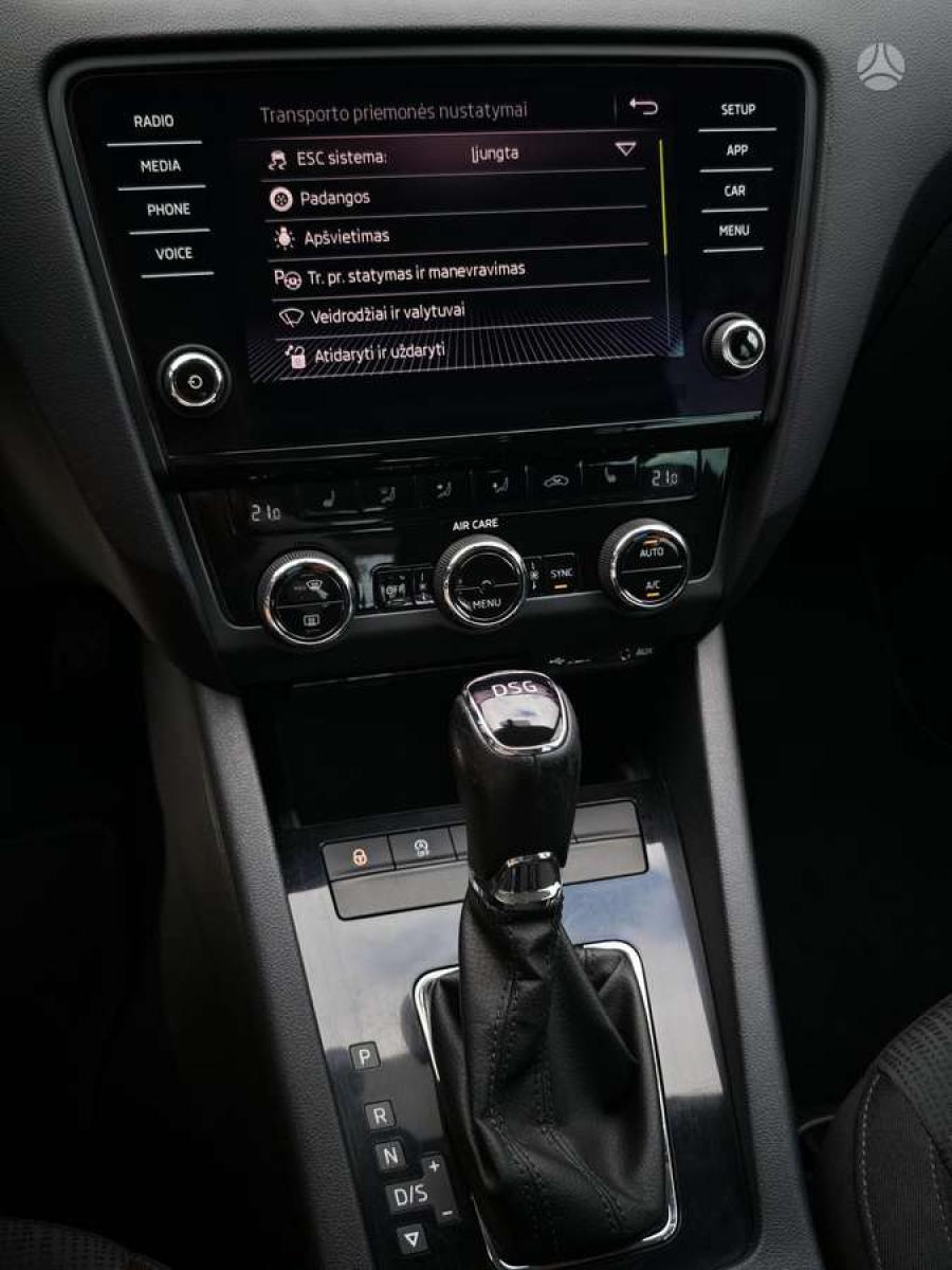 Grey Skoda Octavia 2017 in Vilnius, with an engine capacity of 1.40 L and mileage of 242 thousand km for 8500 €, photo 17 on AUTOMOTO.COM.LV