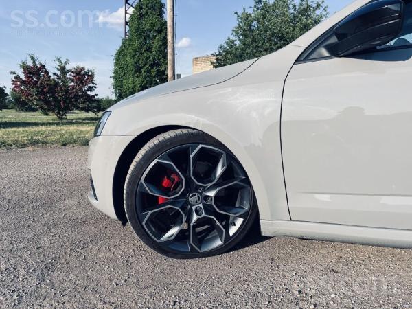 Pelēks Skoda Octavia 2017 Tukums, ar dzinēja tilpumu 2.00 L un nobraukumu 281 tūkst. km par 12300 €, foto 3 vietnē AUTOMOTO.COM.LV