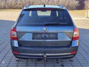 Grey Skoda Octavia 2017 in Rokiskis, with an engine capacity of 1.00 L and mileage of 165 thousand km for 4950 €, photo 8 on AUTOMOTO.COM.LV