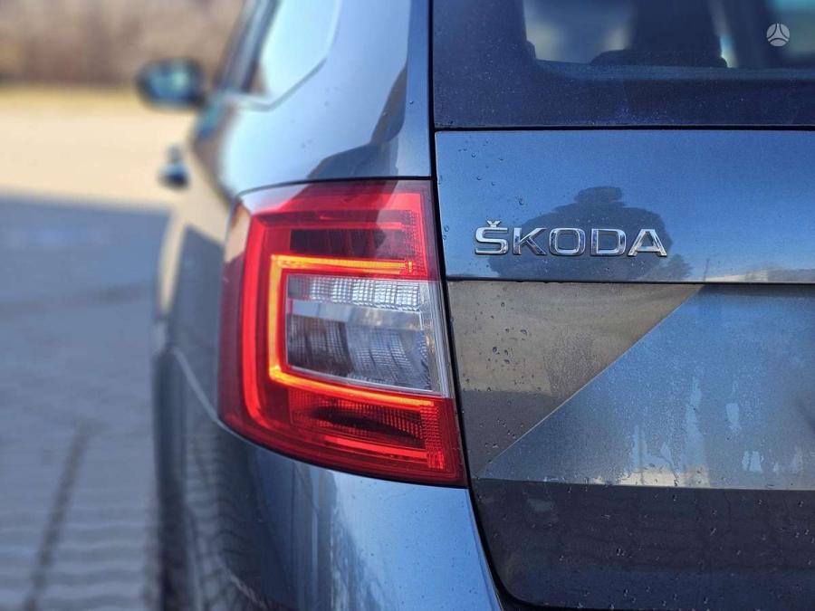 Grey Skoda Octavia 2017 in Rokiskis, with an engine capacity of 1.00 L and mileage of 165 thousand km for 4950 €, photo 13 on AUTOMOTO.COM.LV