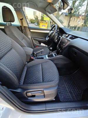 Pelēks Skoda Octavia 2017 Rīga, ar dzinēja tilpumu 2.00 L un nobraukumu 157 tūkst. km par 9500 €, foto 12 vietnē AUTOMOTO.COM.LV