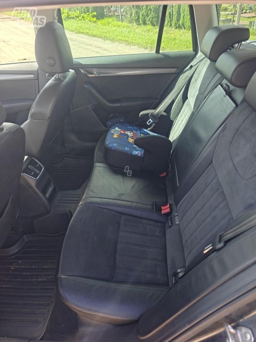Grey Skoda Octavia 2017 in Kaunas, with an engine capacity of 1.60 L and mileage of 280 thousand km for 9200 €, photo 11 on AUTOMOTO.COM.LV