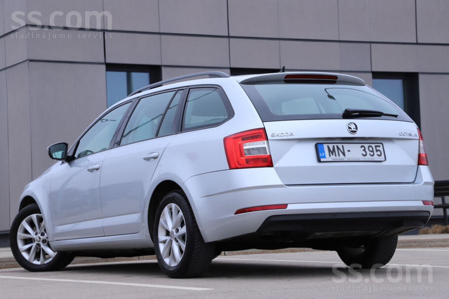 Grey Skoda Octavia 2018 in Tukums, with an engine capacity of 1.60 L and mileage of 0 thousand km for 9450 €, photo 5 on AUTOMOTO.COM.LV